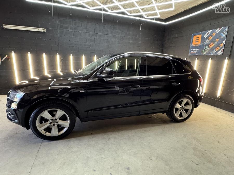 Melns Audi Q5 2009 Šauļi, ar dzinēja tilpumu 3.00 L un nobraukumu 402 tūkst. km par 7000 €, foto 8 vietnē AUTOMOTO.COM.LV