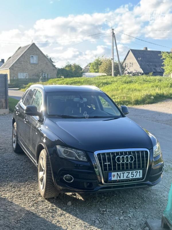 Black Audi Q5 2009 in Siauliai, with an engine capacity of 3.00 L and mileage of 402 thousand km for 7000 €, photo 8 on AUTOMOTO.COM.LV