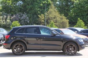 Melns Audi Q5 2009 Tukums, ar dzinēja tilpumu 2.00 L un nobraukumu 193 tūkst. km par 9990 €, foto 6 vietnē AUTOMOTO.COM.LV
