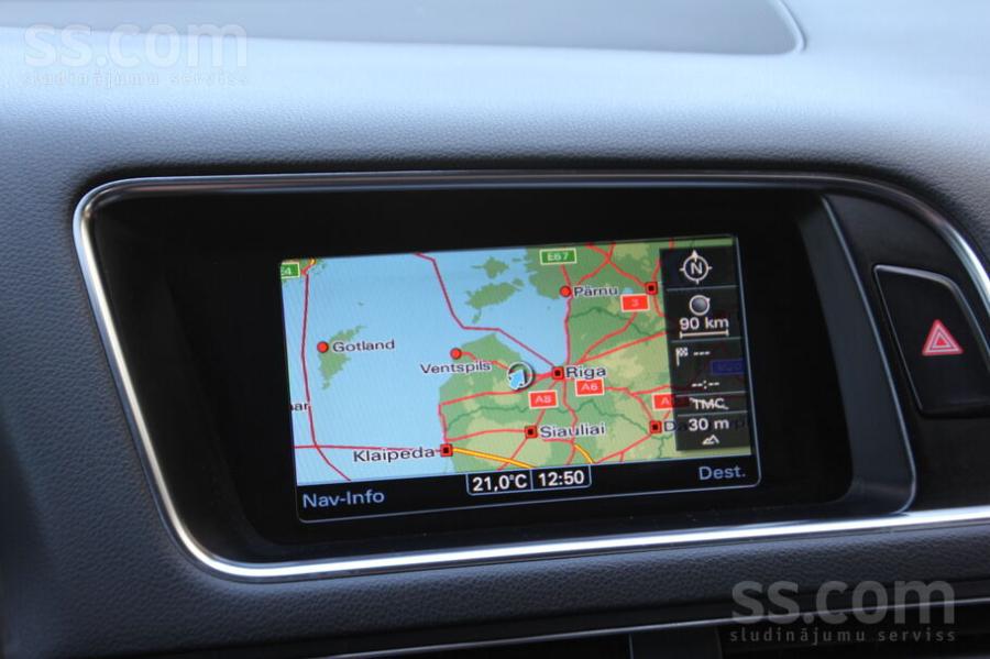 Melns Audi Q5 2009 Tukums, ar dzinēja tilpumu 2.00 L un nobraukumu 193 tūkst. km par 9990 €, foto 22 vietnē AUTOMOTO.COM.LV