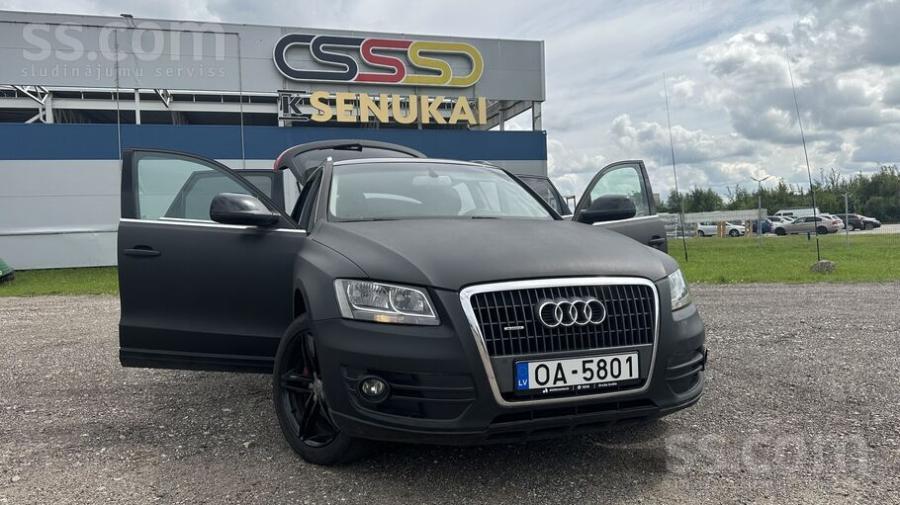 Black Audi Q5 2009 in Daugavpils, with an engine capacity of 2.00 L and mileage of 211 thousand km for 7750 €, photo 30 on AUTOMOTO.COM.LV