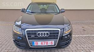 Black Audi Q5 2009 in Ogre, with an engine capacity of 2.00 L and mileage of 273 thousand km for 8950 €, photo 4 on AUTOMOTO.COM.LV