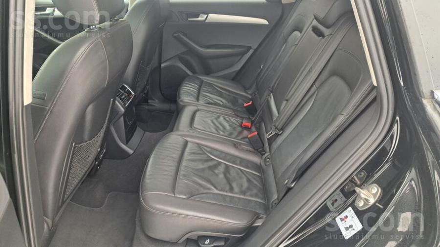 Black Audi Q5 2009 in Ogre, with an engine capacity of 2.00 L and mileage of 273 thousand km for 8950 €, photo 14 on AUTOMOTO.COM.LV
