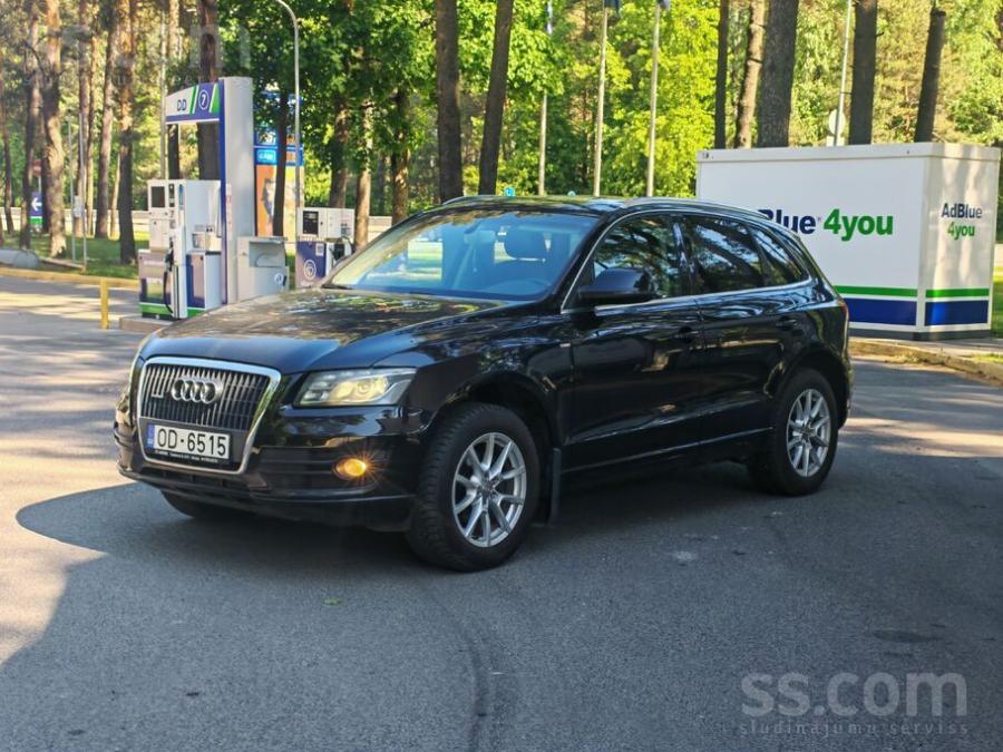Melns Audi Q5 2009 Rīga, ar dzinēja tilpumu 2.00 L un nobraukumu 296 tūkst. km par 8990 €, foto 4 vietnē AUTOMOTO.COM.LV