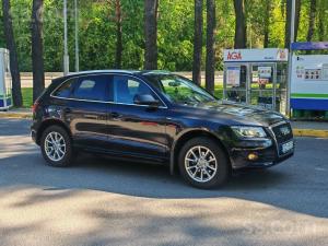 Melns Audi Q5 2009 Rīga, ar dzinēja tilpumu 2.00 L un nobraukumu 296 tūkst. km par 8990 €, foto 9 vietnē AUTOMOTO.COM.LV