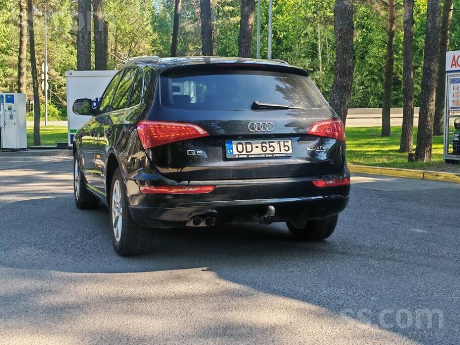 Melns Audi Q5 2009 Rīga, ar dzinēja tilpumu 2.00 L un nobraukumu 296 tūkst. km par 8990 €, foto 11 vietnē AUTOMOTO.COM.LV