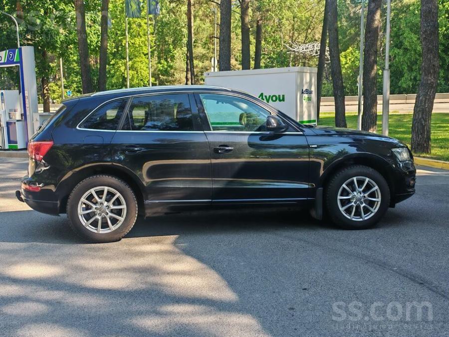 Melns Audi Q5 2009 Rīga, ar dzinēja tilpumu 2.00 L un nobraukumu 296 tūkst. km par 8990 €, foto 13 vietnē AUTOMOTO.COM.LV