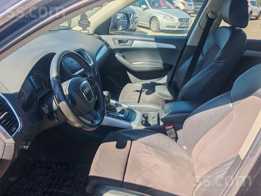 Melns Audi Q5 2009 Rīga, ar dzinēja tilpumu 2.00 L un nobraukumu 296 tūkst. km par 8990 €, foto 15 vietnē AUTOMOTO.COM.LV