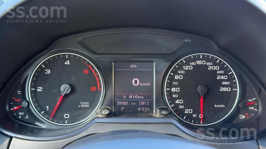 Black Audi Q5 2009 in Riga, with an engine capacity of 3.00 L and mileage of 295 thousand km for 10000 €, photo 15 on AUTOMOTO.COM.LV