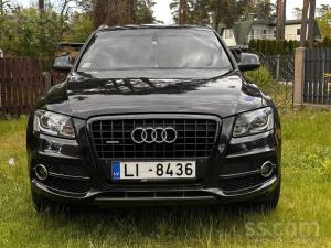 Black Audi Q5 2009 in Riga, with an engine capacity of 2.00 L and mileage of 309 thousand km for 8900 €, photo  on AUTOMOTO.COM.LV