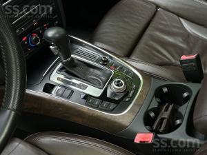 Melns Audi Q5 2009 Cēsis, ar dzinēja tilpumu 3.00 L un nobraukumu 287 tūkst. km par 7950 €, foto 13 vietnē AUTOMOTO.COM.LV