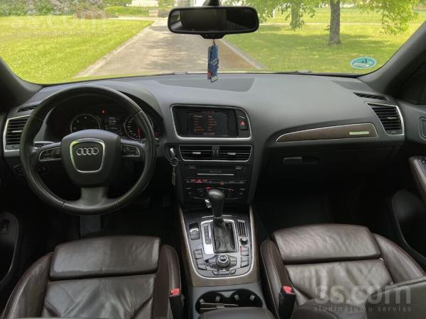 Black Audi Q5 2009 in Cesis, with an engine capacity of 3.00 L and mileage of 287 thousand km for 8150 €, photo 10 on AUTOMOTO.COM.LV