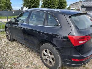 Black Audi Q5 2009 in Taurage, with an engine capacity of 1.97 L and mileage of 380 thousand km for 5000 €, photo 4 on AUTOMOTO.COM.LV