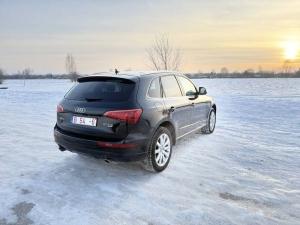 Black Audi Q5 2009 in Riga, with an engine capacity of 3.00 L and mileage of 275 thousand km for 6000 €, photo  on AUTOMOTO.COM.LV