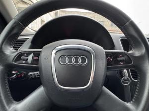Black Audi Q5 2009 in Riga, with an engine capacity of 2.00 L and mileage of 221 thousand km for 8900 €, photo 17 on AUTOMOTO.COM.LV