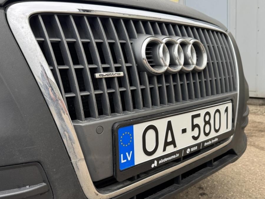 Black Audi Q5 2009 in Riga, with an engine capacity of 2.00 L and mileage of 221 thousand km for 8900 €, photo 22 on AUTOMOTO.COM.LV