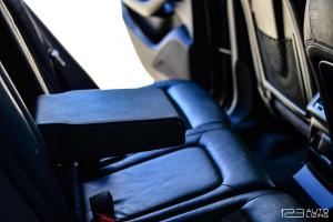 Black Audi Q5 2009 in Kretinga, with an engine capacity of 3.00 L and mileage of 234 thousand km for 9950 €, photo 14 on AUTOMOTO.COM.LV