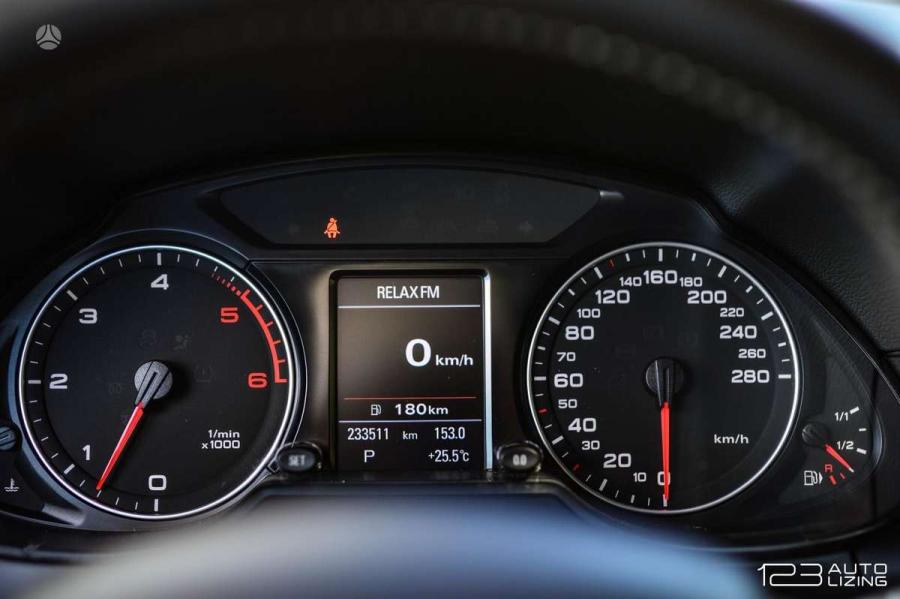Black Audi Q5 2009 in Kretinga, with an engine capacity of 3.00 L and mileage of 234 thousand km for 9950 €, photo 22 on AUTOMOTO.COM.LV