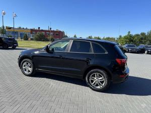 Черный Ауди Ку 5 2009 в Тельшяй, объемом двигателя 1.97 л и пробегом 214 тыс. км за 8999 €, фото 4 на AUTOMOTO.COM.LV