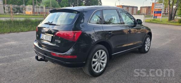 Melns Audi Q5 2009 Valmiera, ar dzinēja tilpumu 2.00 L un nobraukumu 286 tūkst. km par 7200 €, foto 3 vietnē AUTOMOTO.COM.LV
