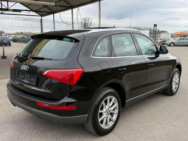Melns Audi Q5 2009 Marijampole, ar dzinēja tilpumu 1.97 L un nobraukumu 293 tūkst. km par 8000 €, foto 6 vietnē AUTOMOTO.COM.LV