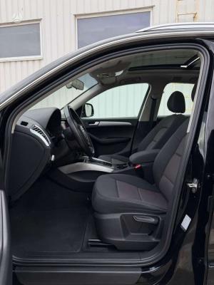 Black Audi Q5 2009 in Marijampole, with an engine capacity of 1.97 L and mileage of 293 thousand km for 8000 €, photo 14 on AUTOMOTO.COM.LV