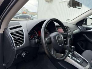Black Audi Q5 2009 in Marijampole, with an engine capacity of 1.97 L and mileage of 293 thousand km for 8000 €, photo 16 on AUTOMOTO.COM.LV