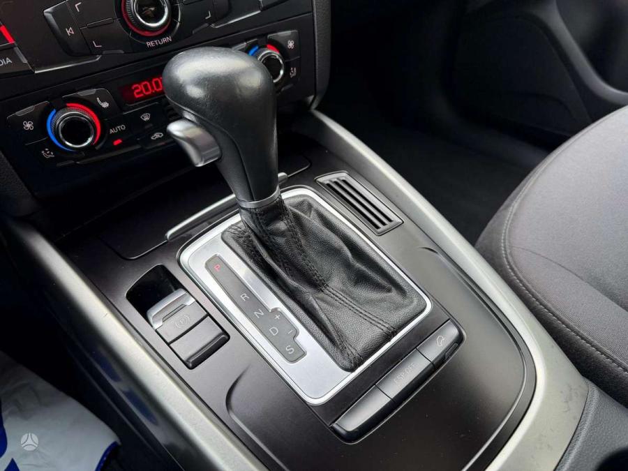 Black Audi Q5 2009 in Marijampole, with an engine capacity of 1.97 L and mileage of 293 thousand km for 8000 €, photo 22 on AUTOMOTO.COM.LV