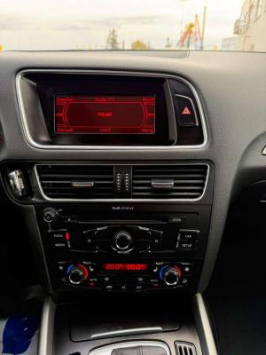 Black Audi Q5 2009 in Marijampole, with an engine capacity of 1.97 L and mileage of 293 thousand km for 8000 €, photo 32 on AUTOMOTO.COM.LV