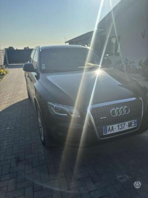 Melns Audi Q5 2009 Klaipėda, ar dzinēja tilpumu 1.97 L un nobraukumu 212 tūkst. km par 8000 €, foto 4 vietnē AUTOMOTO.COM.LV