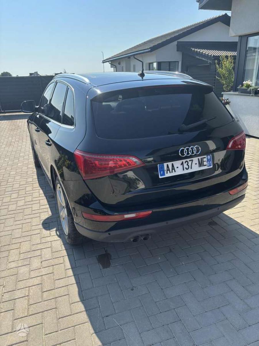 Melns Audi Q5 2009 Klaipėda, ar dzinēja tilpumu 1.97 L un nobraukumu 212 tūkst. km par 8000 €, foto 11 vietnē AUTOMOTO.COM.LV