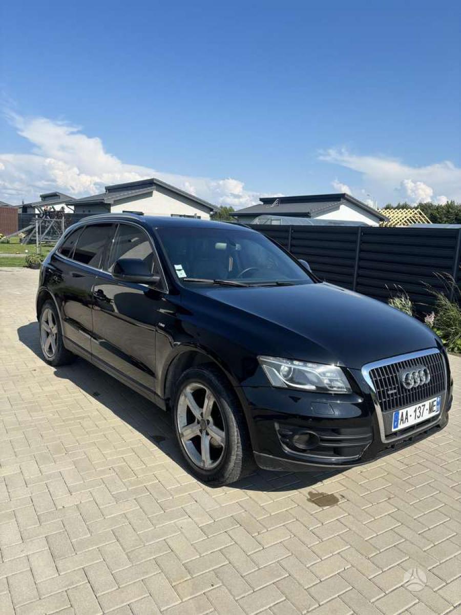 Melns Audi Q5 2009 Klaipėda, ar dzinēja tilpumu 1.97 L un nobraukumu 212 tūkst. km par 8000 €, foto 17 vietnē AUTOMOTO.COM.LV