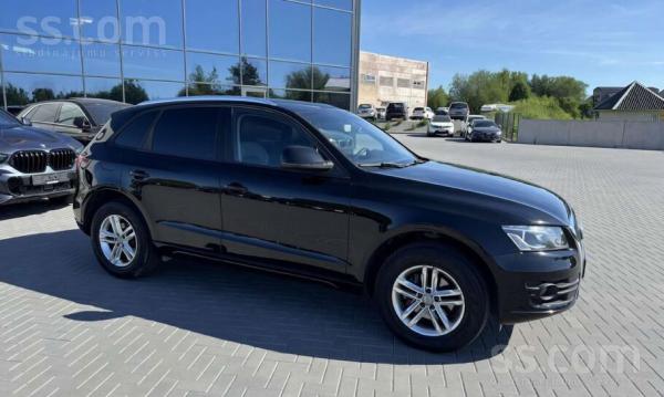 Black Audi Q5 2009 in Telschi, with an engine capacity of 2.00 L and mileage of 213 thousand km for 8990 €, photo 2 on AUTOMOTO.COM.LV
