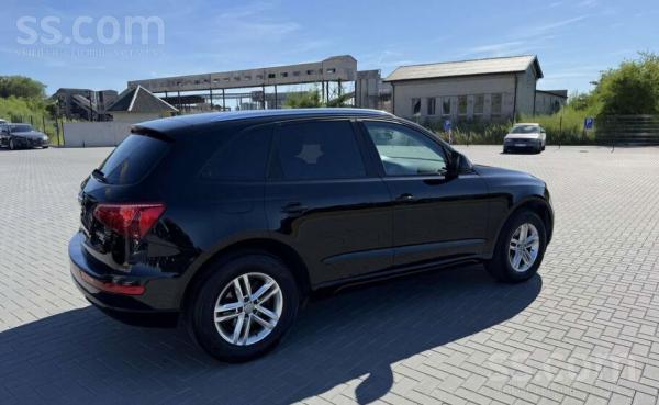 Black Audi Q5 2009 in Telschi, with an engine capacity of 2.00 L and mileage of 213 thousand km for 8990 €, photo 6 on AUTOMOTO.COM.LV