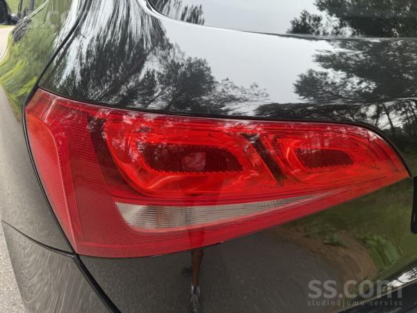 Black Audi Q5 2009 in Daugavpils, with an engine capacity of 2.00 L and mileage of 0 thousand km for 8850 €, photo 4 on AUTOMOTO.COM.LV