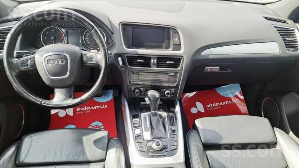 Melns Audi Q5 2009 Rīga, ar dzinēja tilpumu 3.00 L un nobraukumu 252 tūkst. km par 7500 €, foto 7 vietnē AUTOMOTO.COM.LV