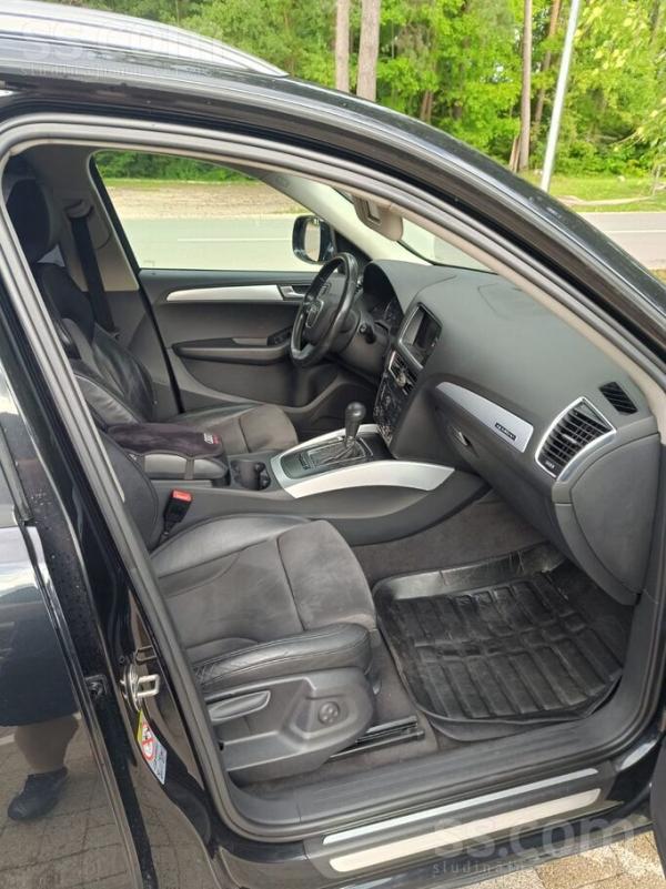 Melns Audi Q5 2009 Tukums, ar dzinēja tilpumu 2.00 L un nobraukumu 333 tūkst. km par 10100 €, foto 10 vietnē AUTOMOTO.COM.LV