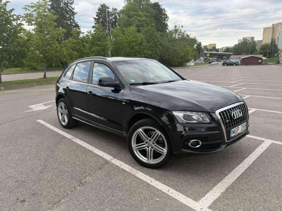 Melns Audi Q5 2009 Alīta, ar dzinēja tilpumu 2.97 L un nobraukumu 272 tūkst. km par 9000 €, foto 3 vietnē AUTOMOTO.COM.LV