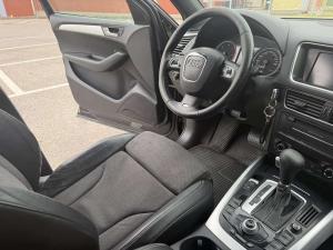 Melns Audi Q5 2009 Alīta, ar dzinēja tilpumu 2.97 L un nobraukumu 272 tūkst. km par 9000 €, foto 8 vietnē AUTOMOTO.COM.LV