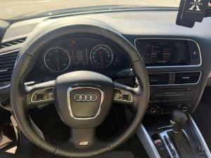Melns Audi Q5 2009 Alīta, ar dzinēja tilpumu 2.97 L un nobraukumu 272 tūkst. km par 9000 €, foto 11 vietnē AUTOMOTO.COM.LV