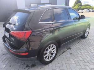 Melns Audi Q5 2009 Tauragė, ar dzinēja tilpumu 1.97 L un nobraukumu 226 tūkst. km par 7900 €, foto 5 vietnē AUTOMOTO.COM.LV