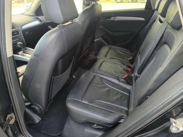 Melns Audi Q5 2009 Tauragė, ar dzinēja tilpumu 1.97 L un nobraukumu 226 tūkst. km par 7900 €, foto 9 vietnē AUTOMOTO.COM.LV
