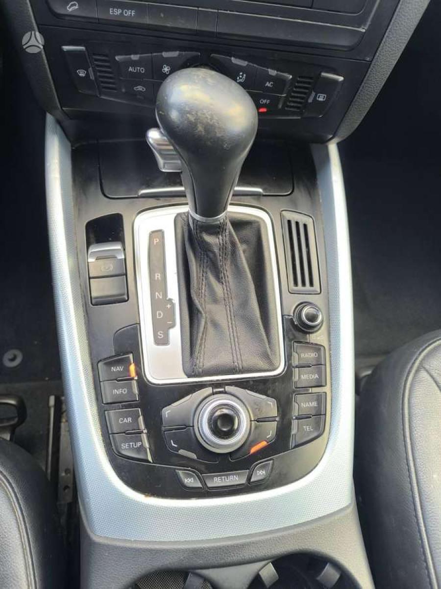 Melns Audi Q5 2009 Tauragė, ar dzinēja tilpumu 1.97 L un nobraukumu 226 tūkst. km par 7900 €, foto 13 vietnē AUTOMOTO.COM.LV