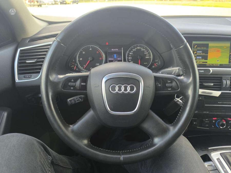 Melns Audi Q5 2009 Tauragė, ar dzinēja tilpumu 1.97 L un nobraukumu 226 tūkst. km par 7900 €, foto 16 vietnē AUTOMOTO.COM.LV