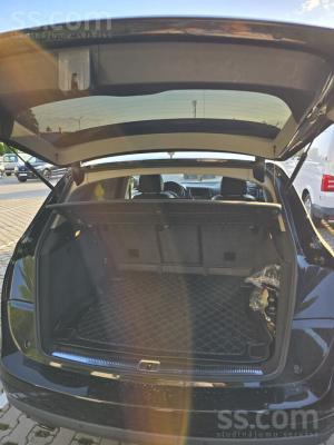 Black Audi Q5 2009 in Riga, with an engine capacity of 3.00 L and mileage of 365 thousand km for 8200 €, photo 8 on AUTOMOTO.COM.LV