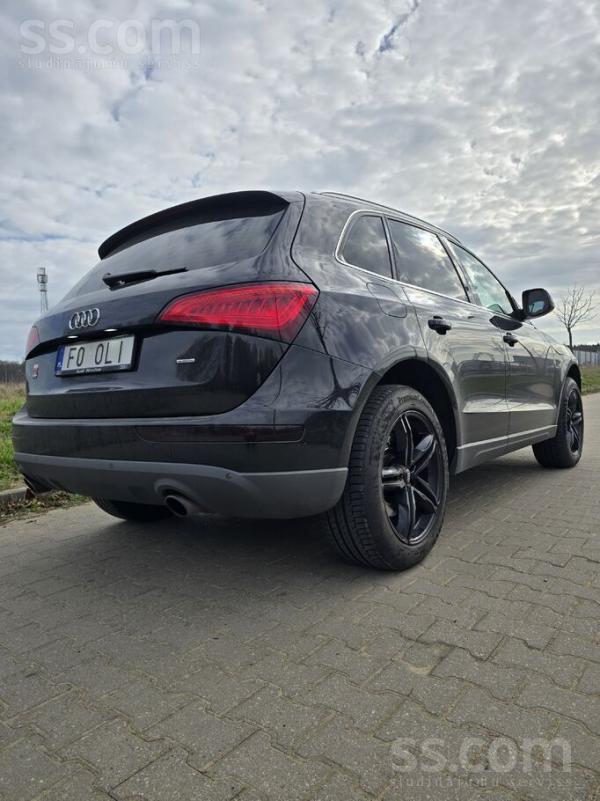 Melns Audi Q5 2009 Rīga, ar dzinēja tilpumu 3.00 L un nobraukumu 365 tūkst. km par 8200 €, foto 1 vietnē AUTOMOTO.COM.LV