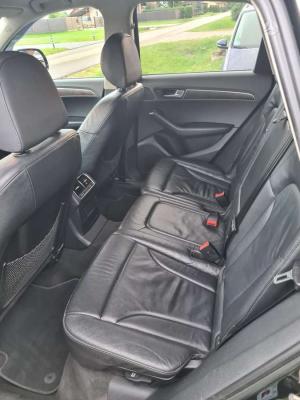 Black Audi Q5 2009 in Kaisiadorys, with an engine capacity of 1.97 L and mileage of 365 thousand km for 6250 €, photo 18 on AUTOMOTO.COM.LV