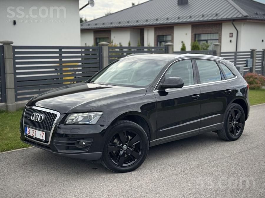 Black Audi Q5 2009 in Jelgava, with an engine capacity of 2.00 L and mileage of 279 thousand km for 7700 €, photo 1 on AUTOMOTO.COM.LV