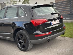 Black Audi Q5 2009 in Jelgava, with an engine capacity of 2.00 L and mileage of 279 thousand km for 7700 €, photo 5 on AUTOMOTO.COM.LV