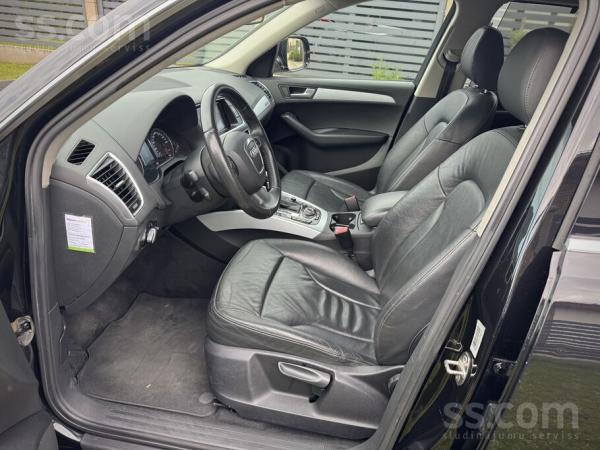 Black Audi Q5 2009 in Jelgava, with an engine capacity of 2.00 L and mileage of 279 thousand km for 7700 €, photo 11 on AUTOMOTO.COM.LV